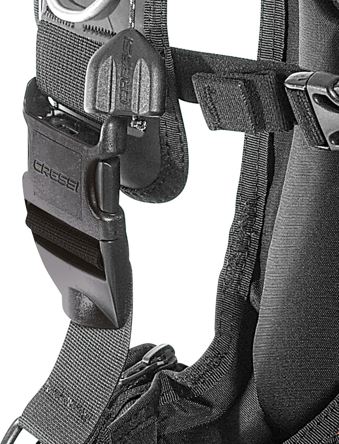 Cressi Hydrodynamic Scuba Diving Buoyancy Compensator Device with Great ...